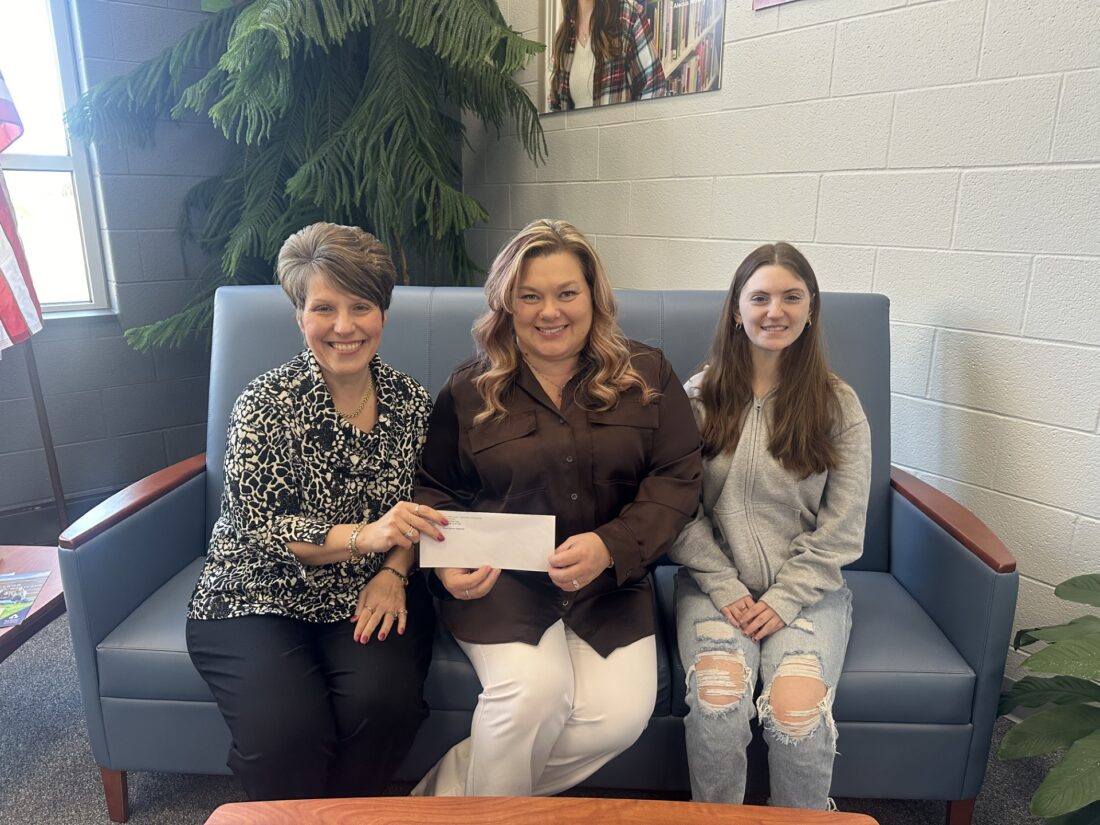 On campus | News, Sports, Jobs - Altoona Mirror